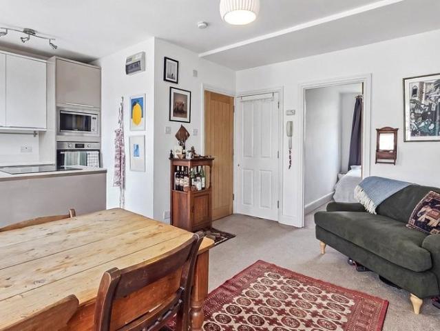 1 bedroom property to rent