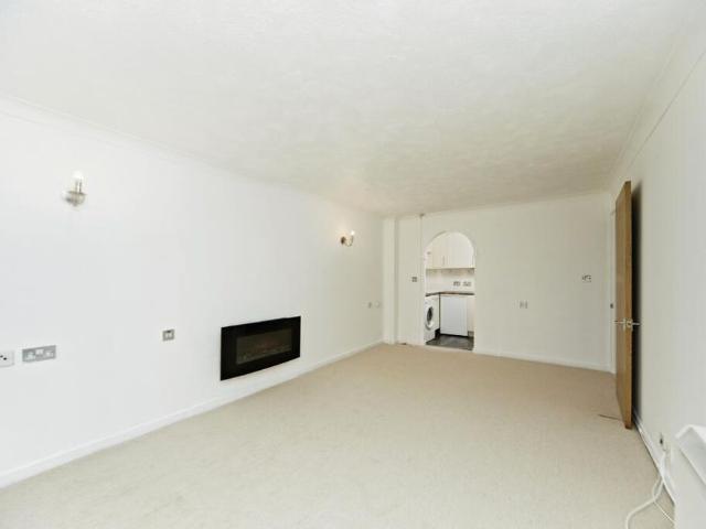 1 bedroom property to rent