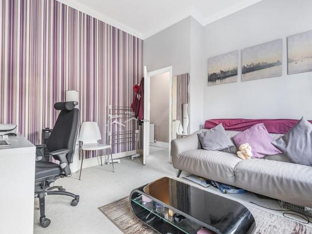 1 bedroom property to rent