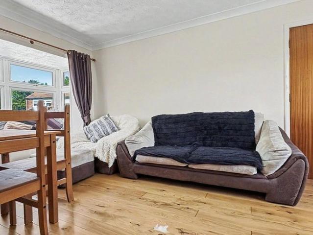 1 bedroom property to rent