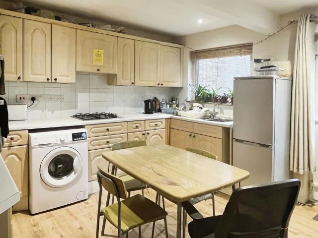 1 bedroom property to rent 21 Shannon Close, Fareham, PO15