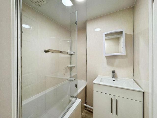 1 bedroom property to rent