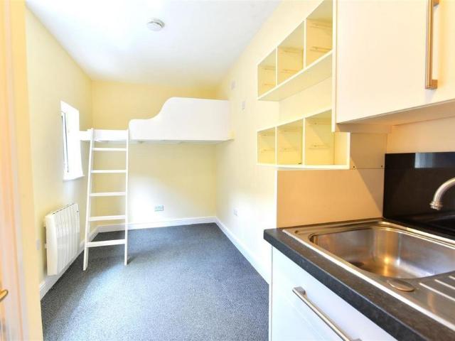 1 bedroom property to rent