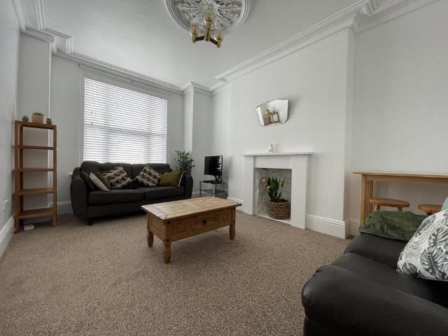 1 bedroom property to rent
