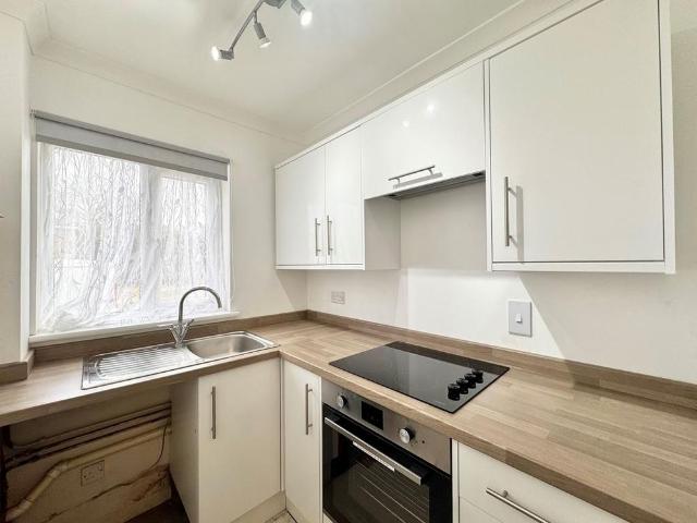 1 bedroom property to rent