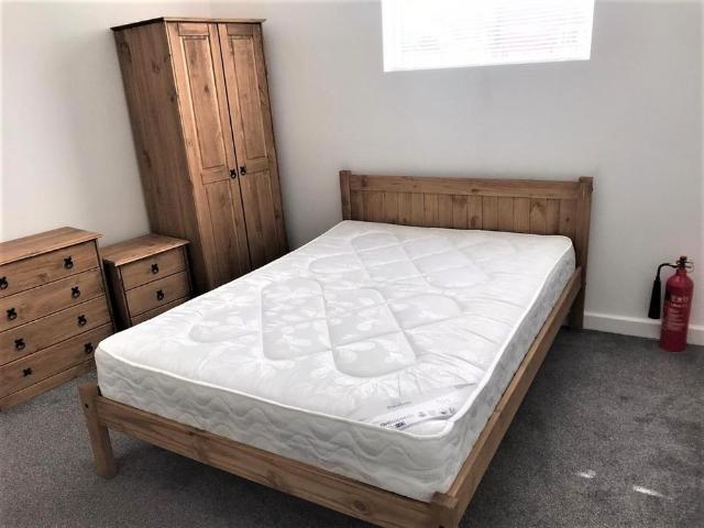 1 bedroom property to rent