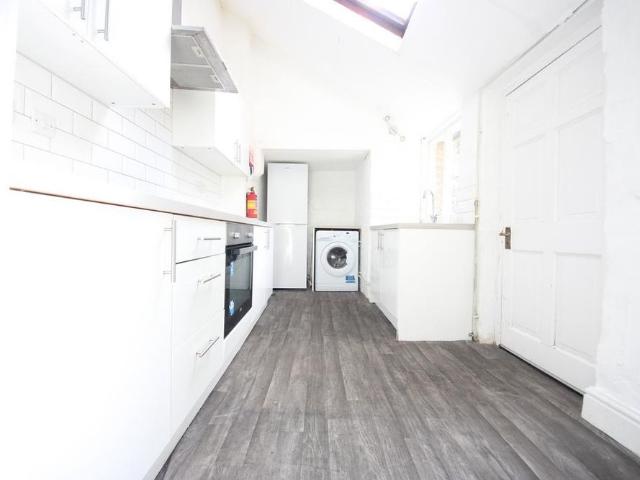 1 bedroom property to rent