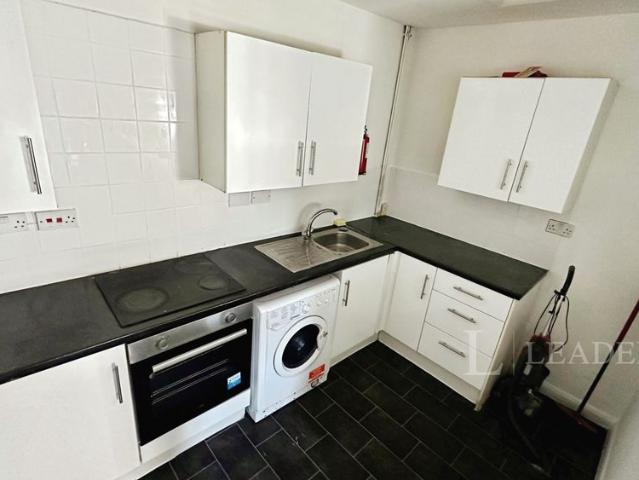 1 bedroom property to rent Wellington Street, Luton, Bedfordshire, LU1