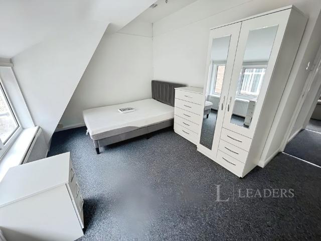 1 bedroom property to rent Wellington Street, Luton, Bedfordshire, LU1