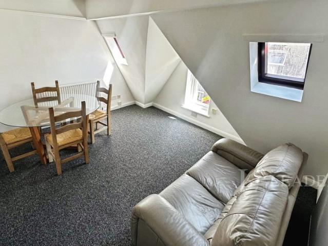 1 bedroom property to rent Wellington Street, Luton, Bedfordshire, LU1