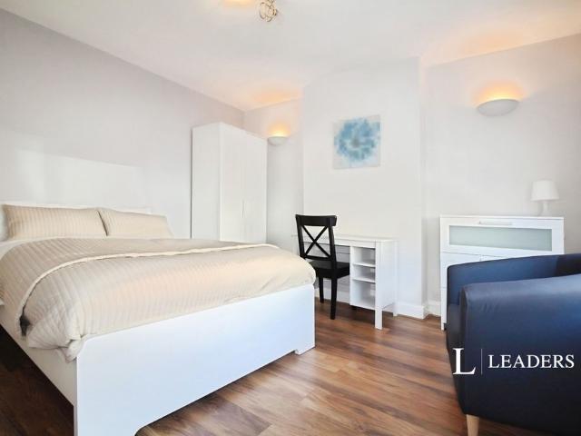1 bedroom property to rent Winchester Road, Colchester, CO2