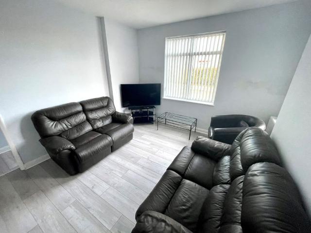 1 bedroom property to rent Bower Street, Derby, Derbyshire, DE24