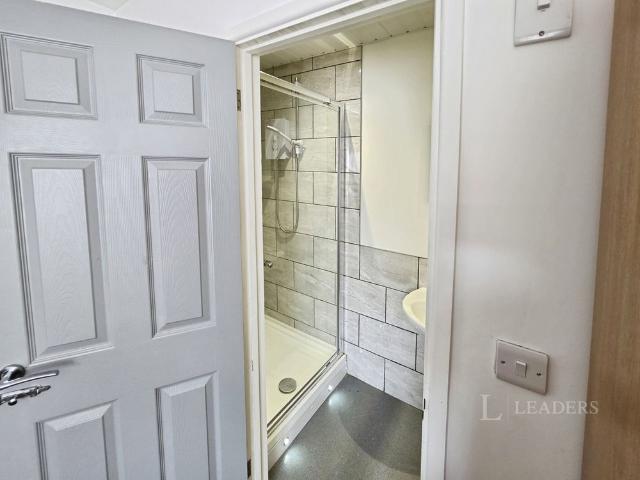 1 bedroom property to rent Chichester Road, Portsmouth, Hampshire, PO2