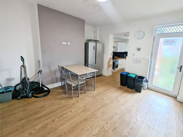 1 bedroom property to rent Corporation Street, Barnsley, S70
