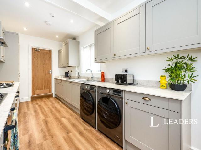 1 bedroom property to rent Cowper Street, Luton, Bedfordshire, LU1