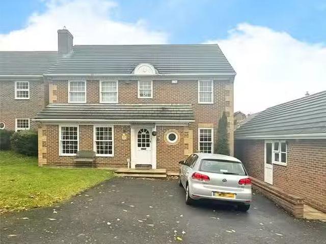 1 bedroom Property to rent, Clarendon Drive, Strood, ME2 £700.