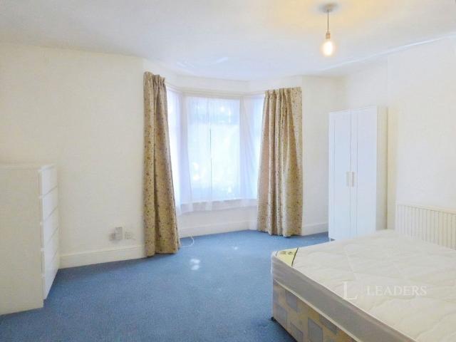 1 bedroom property to rent Cranbury Road, Eastleigh, SO50