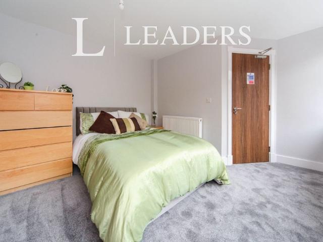 1 bedroom property to rent Fermor Crescent, Luton, Bedfordshire, LU2