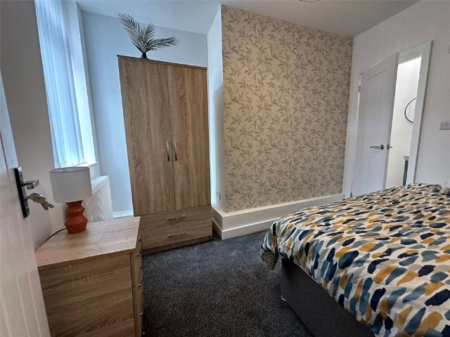1 bedroom property to rent Hurst Street, Widnes, Cheshire, WA8