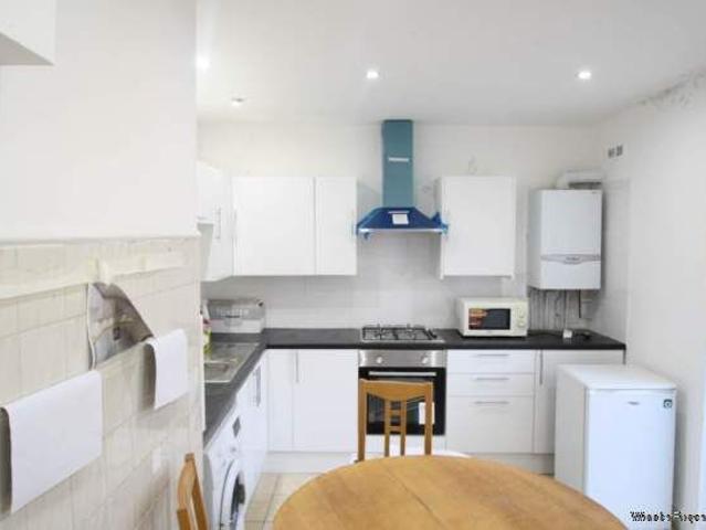 1 bedroom property to rent in Thornton Heath