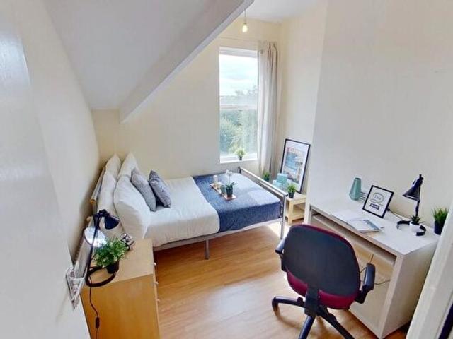 1 Bedroom Property To Rent In Castle Boulevard, Nottingham, Nottinghamshire, NG7