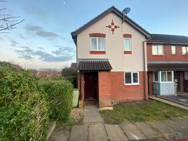 1 Bedroom Property To Rent In Denchworth Court, Milton Keynes, MK4