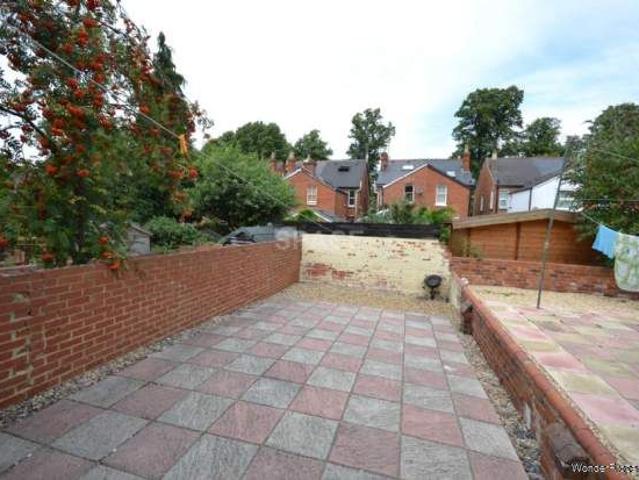 1 bedroom property to rent in Reading