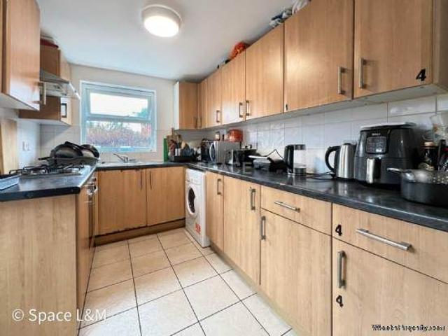 1 bedroom property to rent in Reading