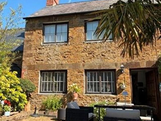 1 Bedroom Property To Rent In Red Lion Street, Cropredy, Banbury, OX17