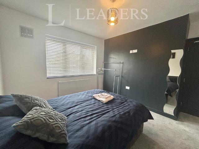 1 bedroom property to rent Links Road, Oldbury, B68