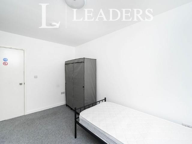1 bedroom property to rent Patchwork Row, Shirebrook, Mansfield, Derbyshire, NG20