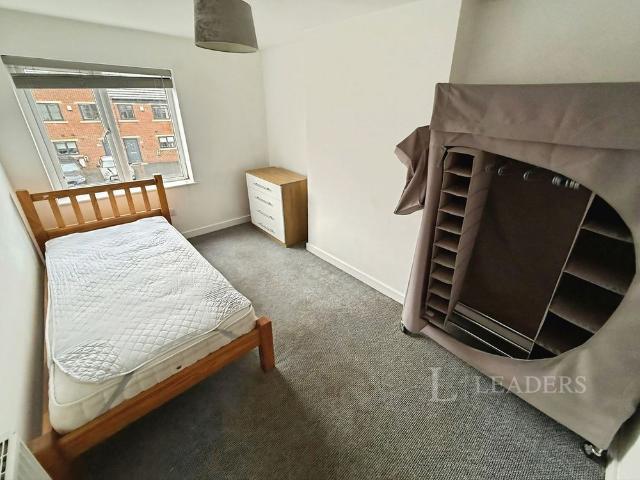 1 bedroom property to rent Queen Street, Normanton, West Yorkshire, WF6