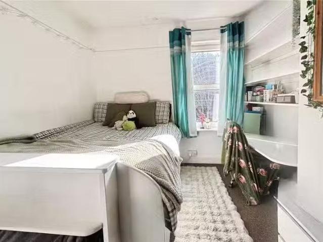 1 bedroom Property to rent, St. Martins Road, Canterbury, CT1.