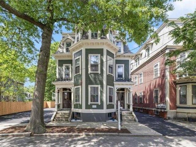 1 bedroom, Providence RI 02909 104567659