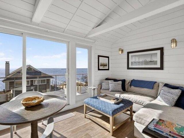 1 bedroom, Provincetown MA 02657 102061998