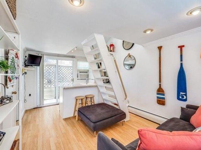 1 bedroom, Provincetown MA 02657 102561476