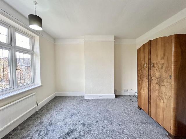 1 Bedroom Room To Let