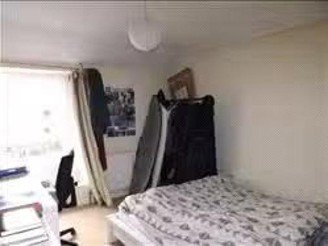 1 bedroom Room to rent, Lower Market Street, Penryn, TR10 £45.