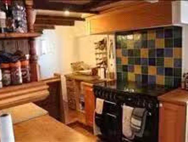 1 bedroom Room to rent, Lower Market Street, Penryn, TR10 £47.