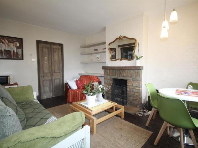 1 Bedroom Room to Rent To Let