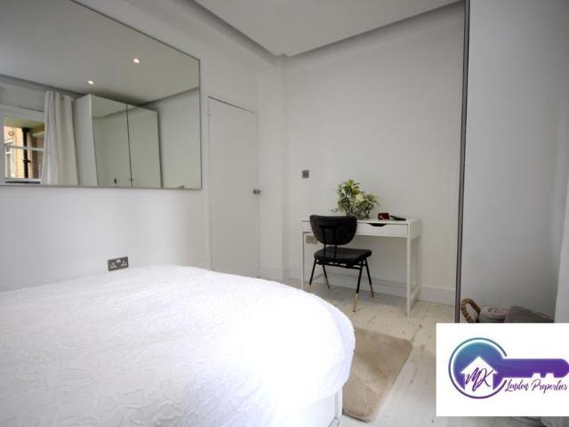 1 Bedroom Room in Flat Share To Rent