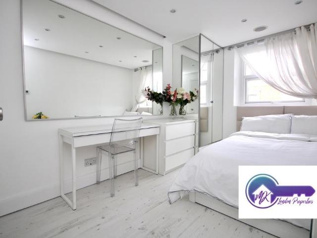 1 Bedroom Room in Flat Share To Rent