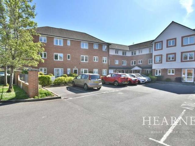 1 Bedroom Retirement Property