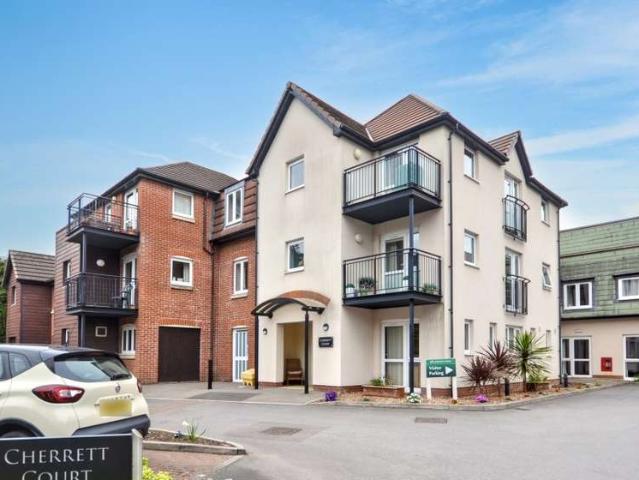 1 Bedroom Retirement Property