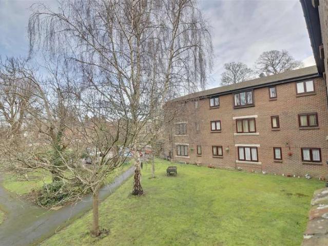 1 Bedroom Retirement Property