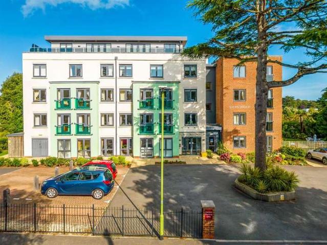 1 Bedroom Retirement Property