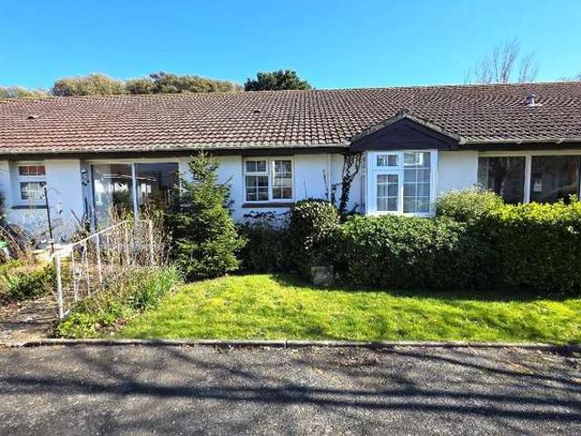 1 Bedroom Retirement Property