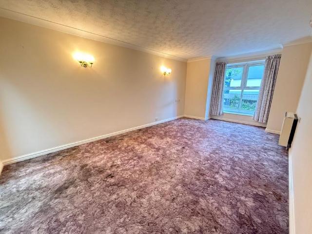 1 bedroom retirement property to rent