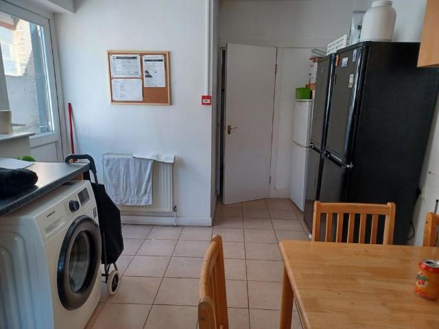 1 bedroom retirement property to rent