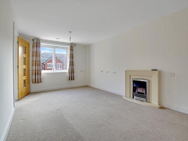 1 bedroom retirement property to rent
